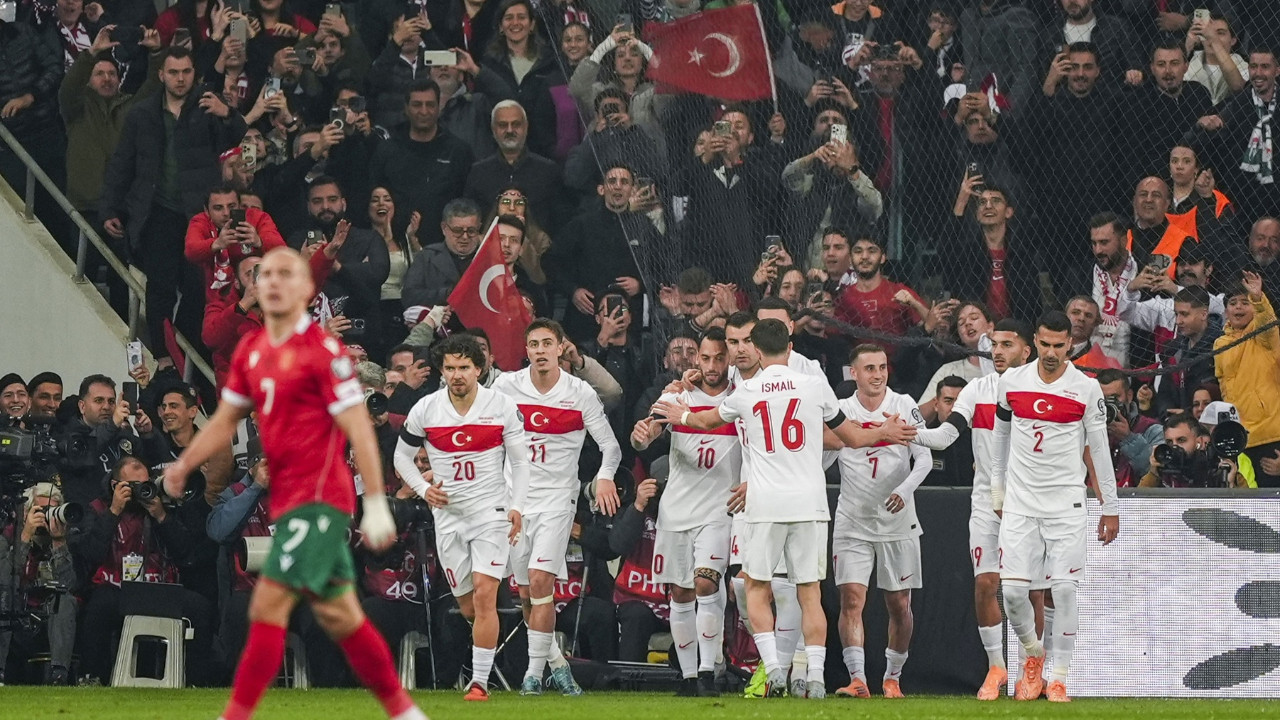 15 Kasım 2025 reyting sonuçları: Türkiye Bulgaristan, Güller ve ...